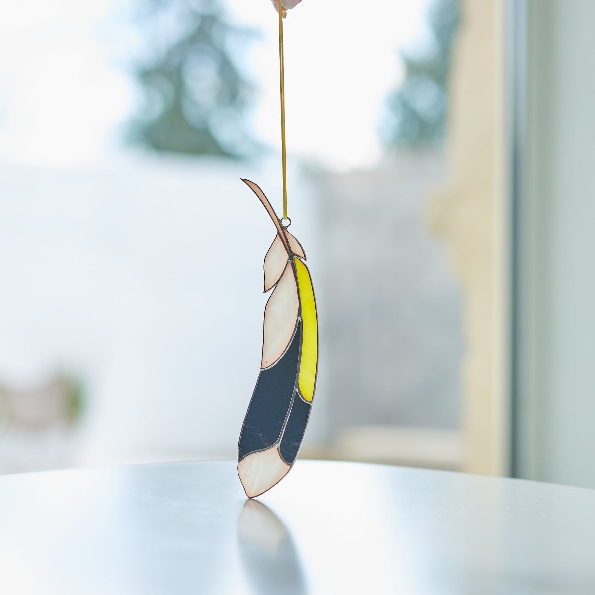 Stained glass Feather - an attractive window suncatcher ...