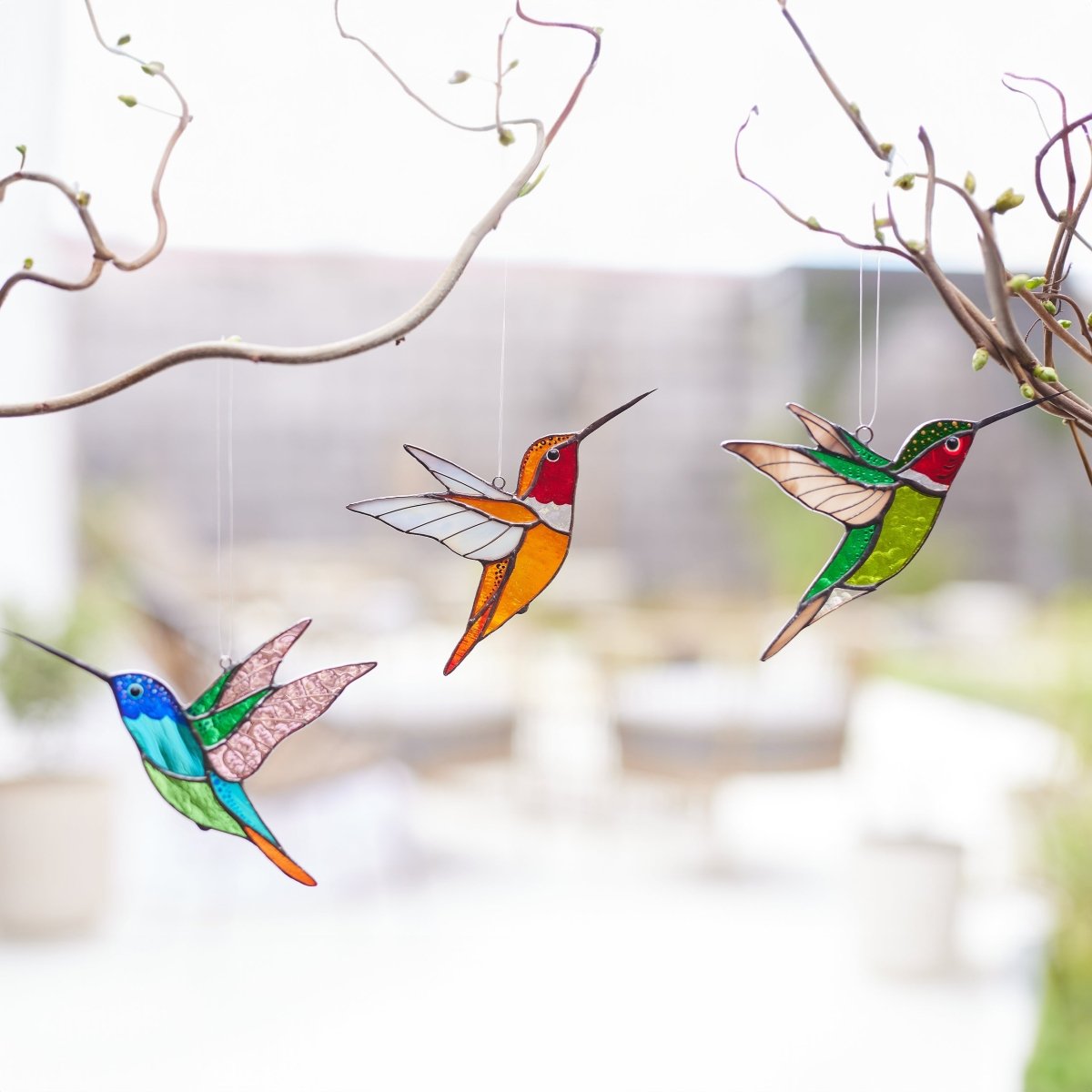 Hummingbird Stained Glass Suncatcher Set: Graceful Beauty for Your ...
