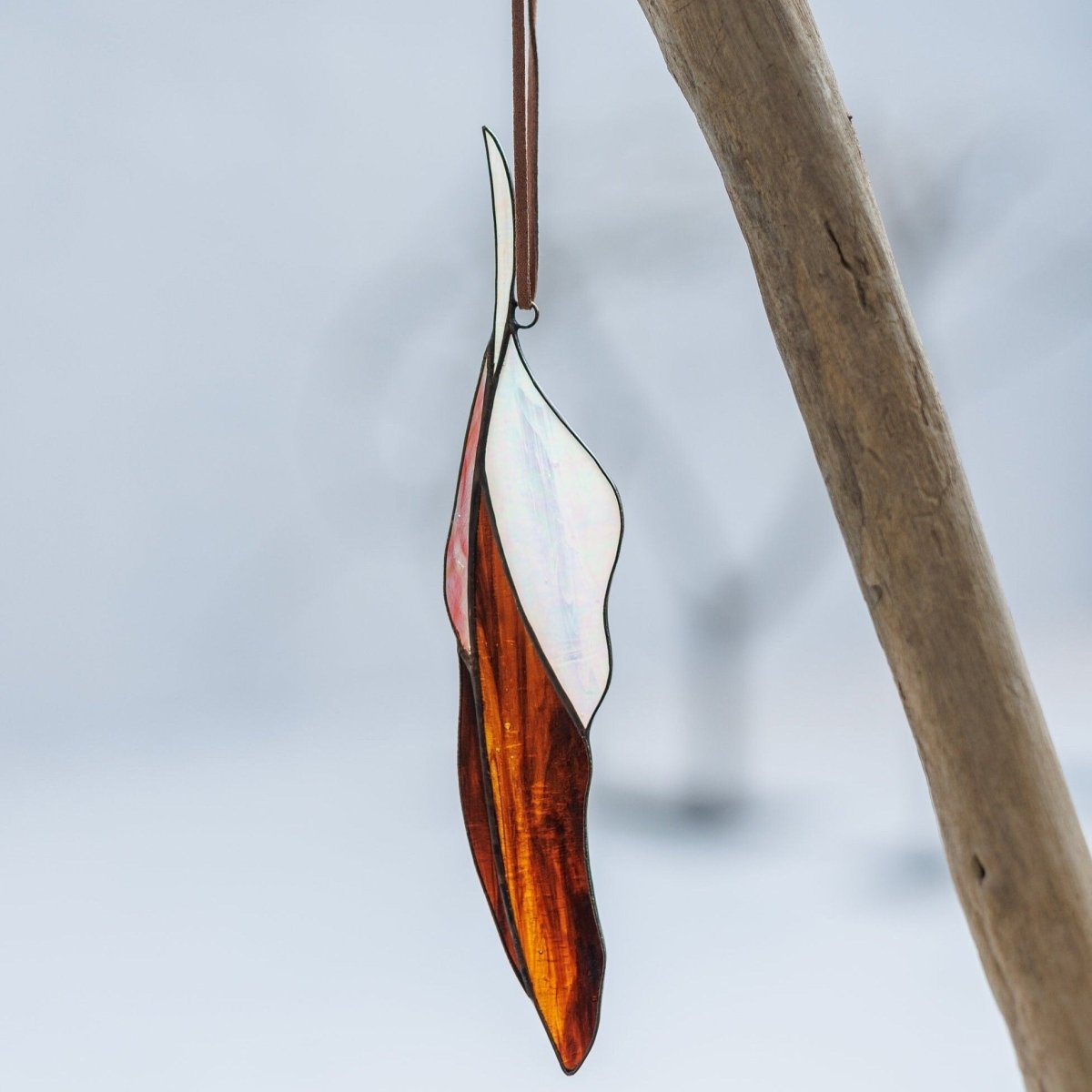Stained glass Feather - an attractive window suncatcher ...